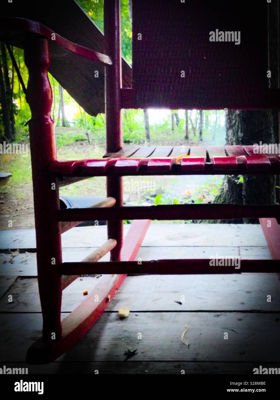 Front porch rocking chair hi-res stock photography and images - Alamy