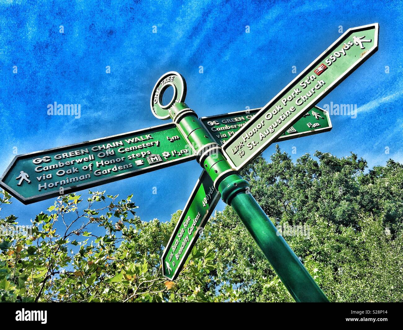 One Tree Hill direction sign Stock Photo - Alamy