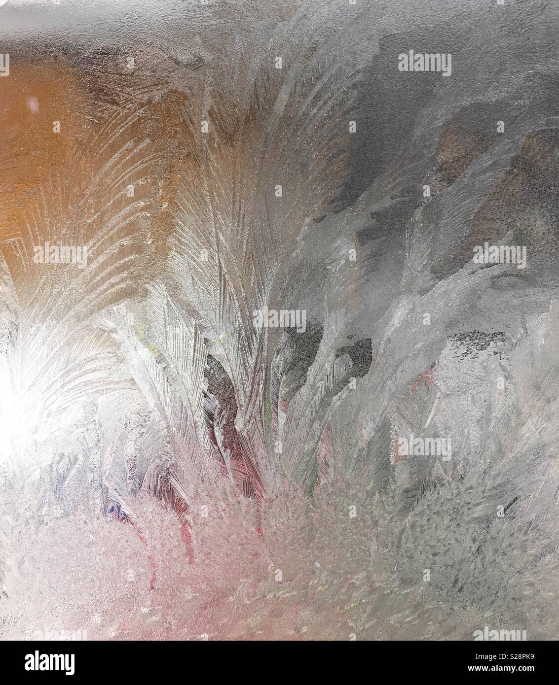 Crystals forming hi-res stock photography and images - Alamy
