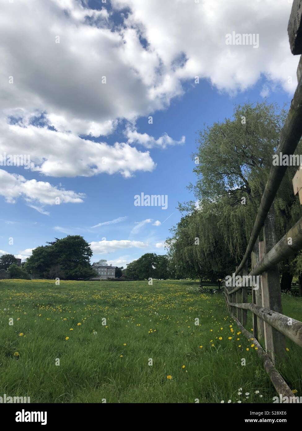 Nottinghamshire countryside hi-res stock photography and images - Alamy