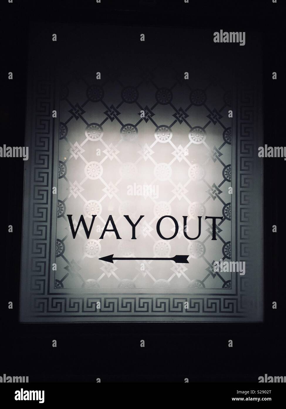 Uk exit this way sign hi-res stock photography and images - Alamy