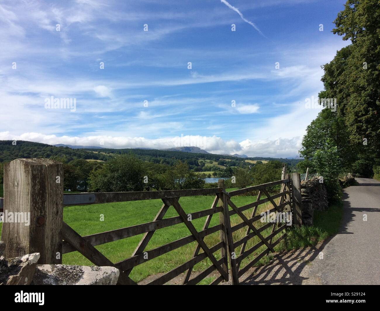 Farm gates in the countryside Stock Photo - Alamy