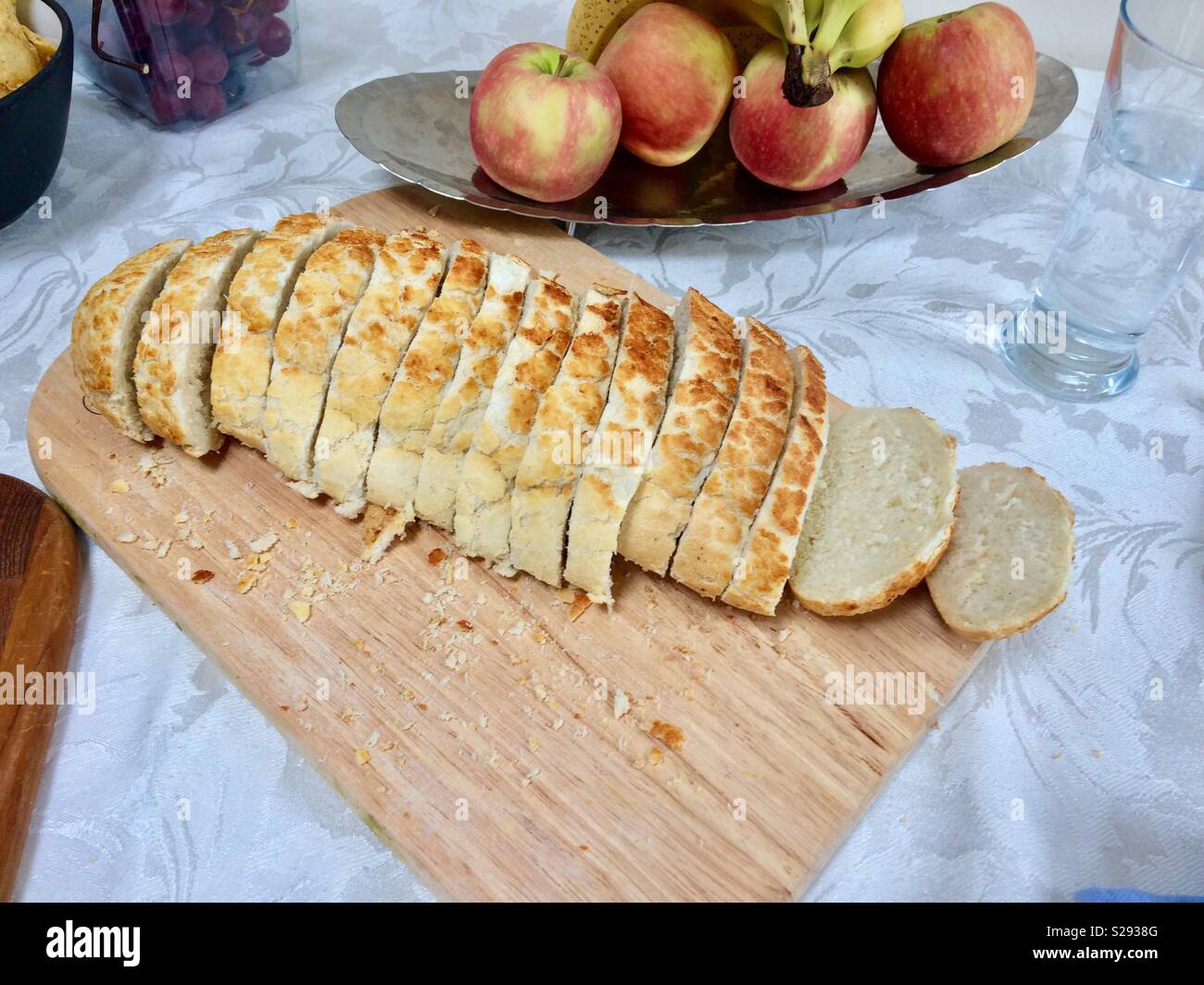 Lunch ready hi-res stock photography and images - Alamy