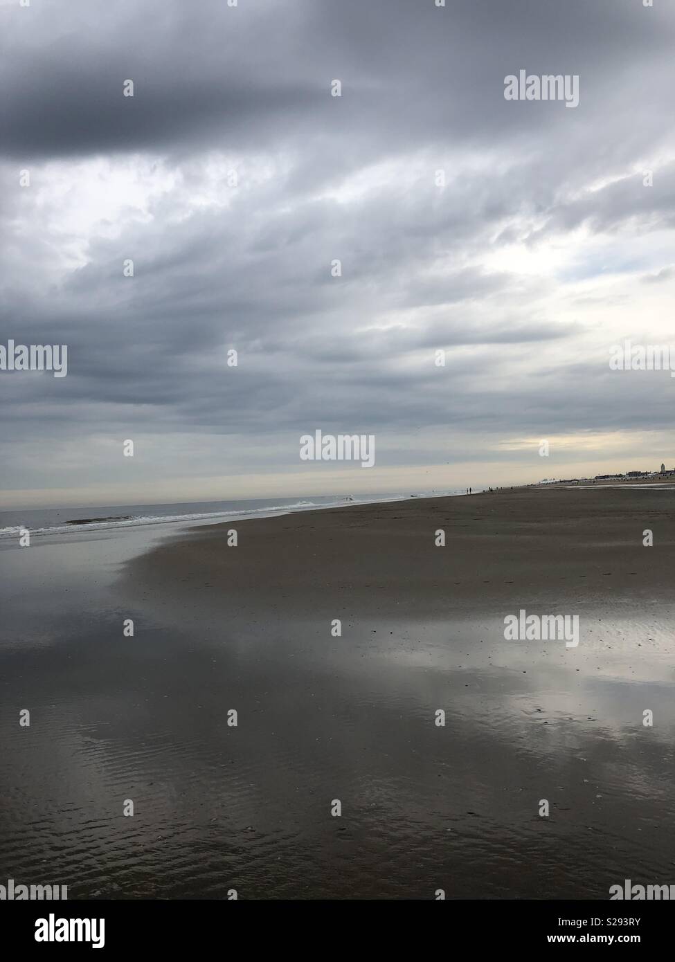 Katwijk beach hi-res stock photography and images - Alamy