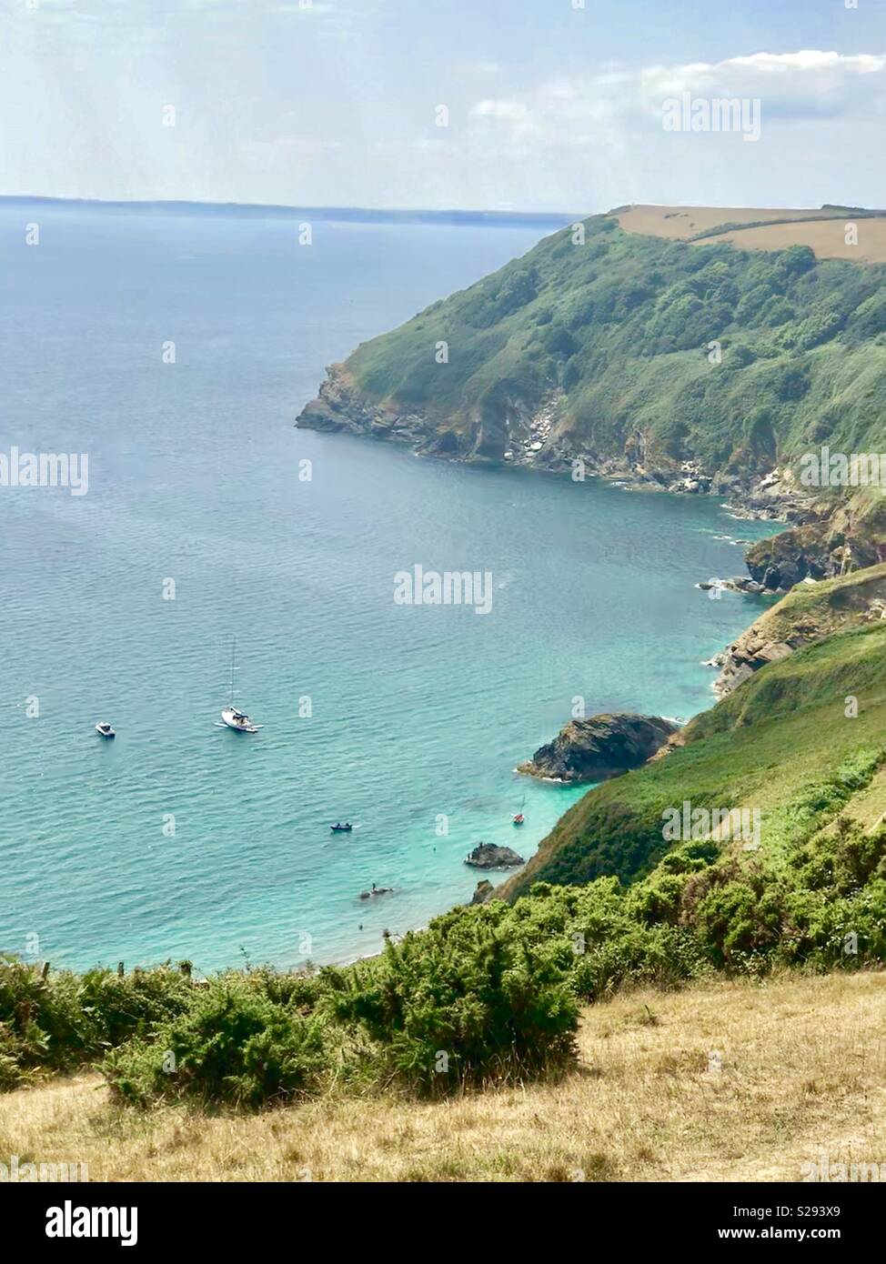 Lantic Bay Beach Cornwall High Resolution Stock Photography and Images ...