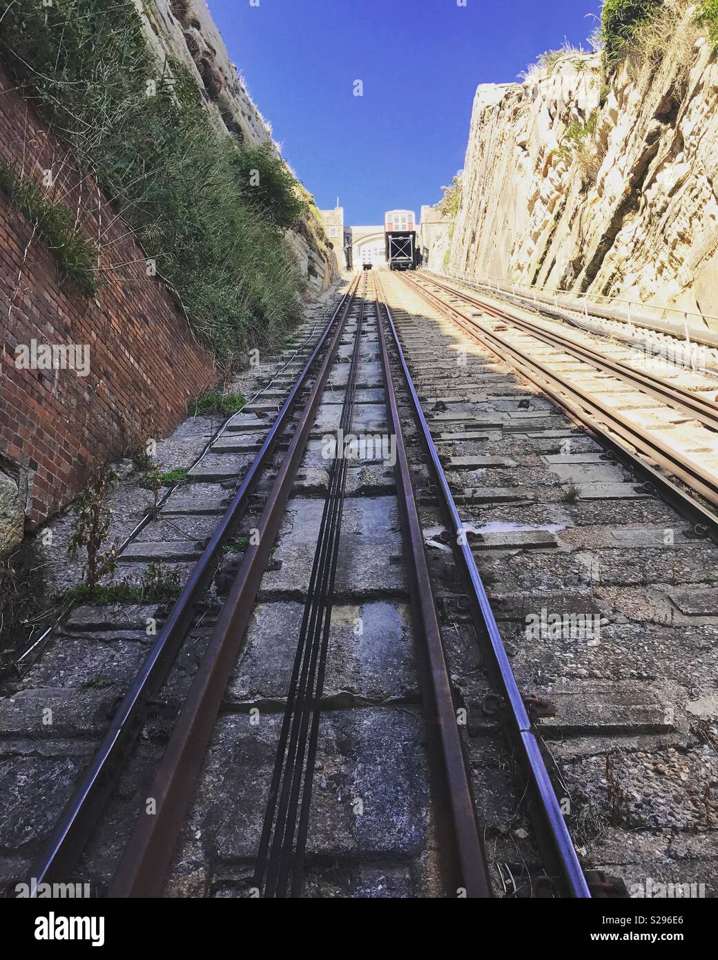 Funicular railway hastings hi-res stock photography and images - Alamy