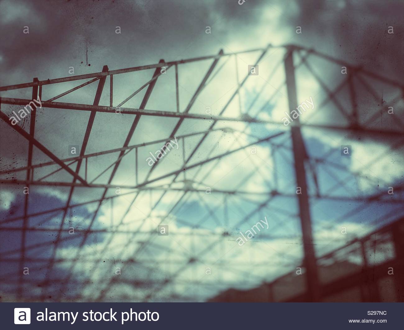 Skeleton Frame Stock Photos & Skeleton Frame Stock Images - Alamy