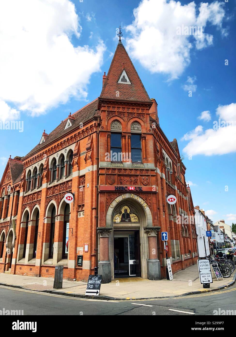Old midland bank hi-res stock photography and images - Alamy