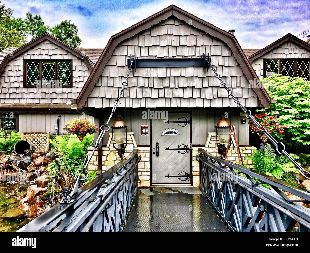 Medieval English restaurant with drawbridge Stock Photo - Alamy