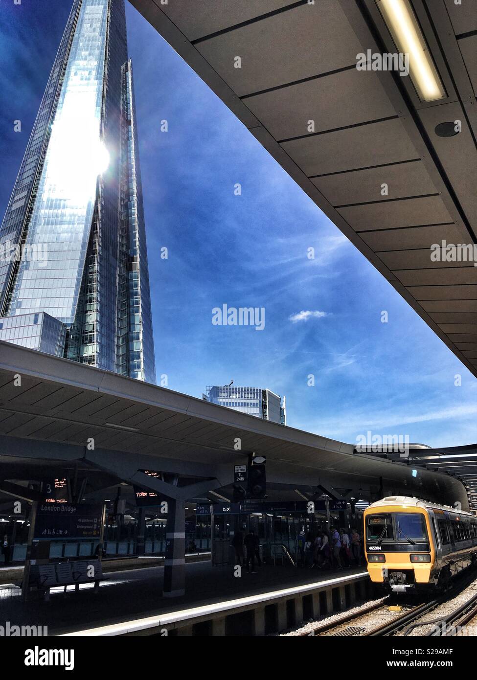A train on the platform at London Bridge station in London, England ...