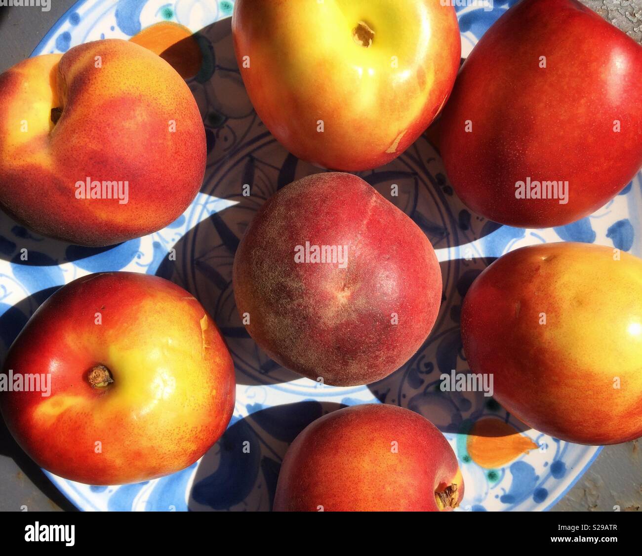Nectarine fruit fresh fruits smartphone stock photos and images - Alamy