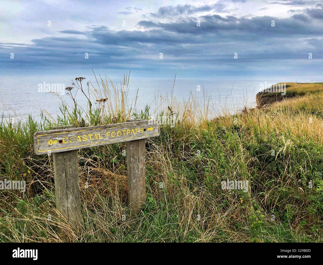The coastal footpath hi-res stock photography and images - Alamy