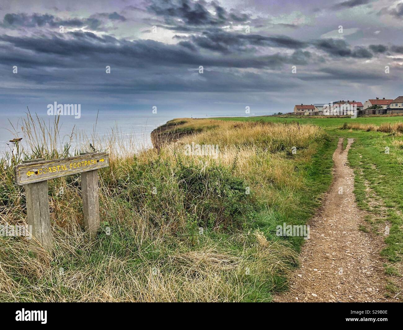 The coastal footpath hi-res stock photography and images - Alamy