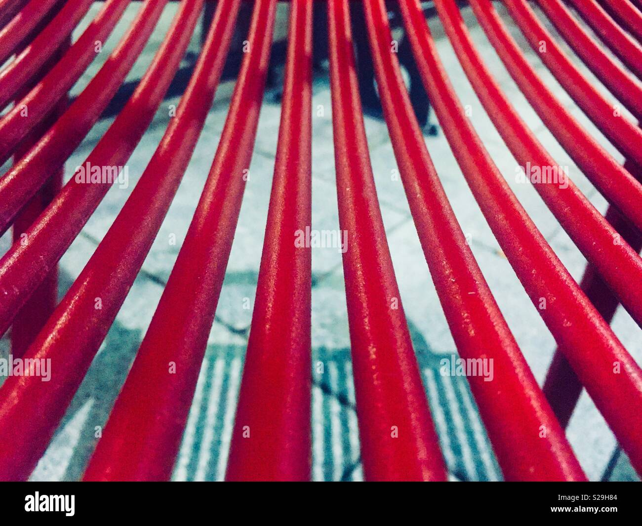 Red bars hi-res stock photography and images - Alamy