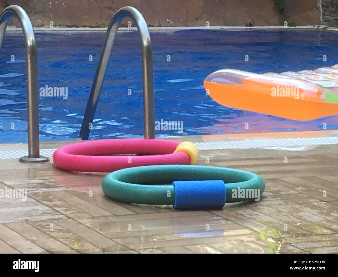 Deep water floaters hi-res stock photography and images - Alamy