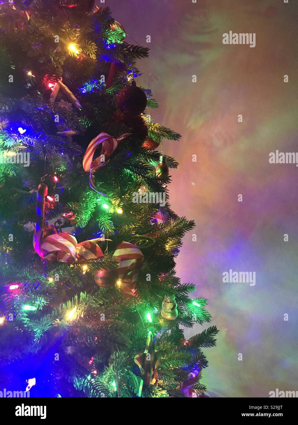 Lights and ornaments hi-res stock photography and images - Alamy