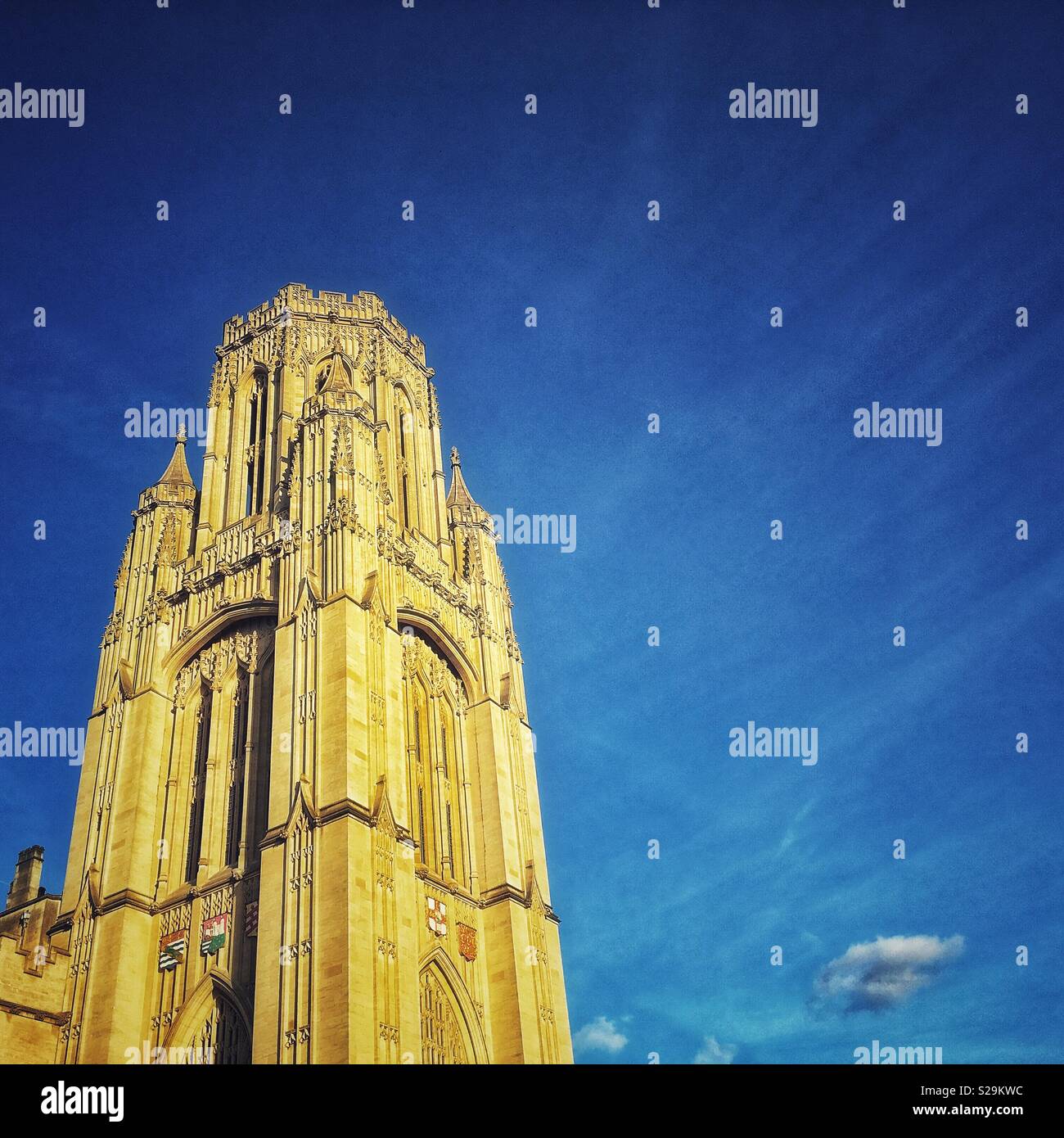 Wills memorial building in bristol hi-res stock photography and images ...