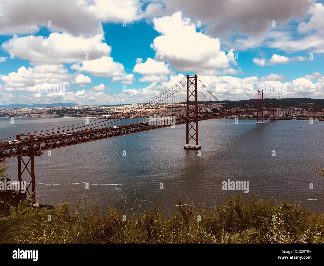 Lisbon bridge hi-res stock photography and images - Alamy