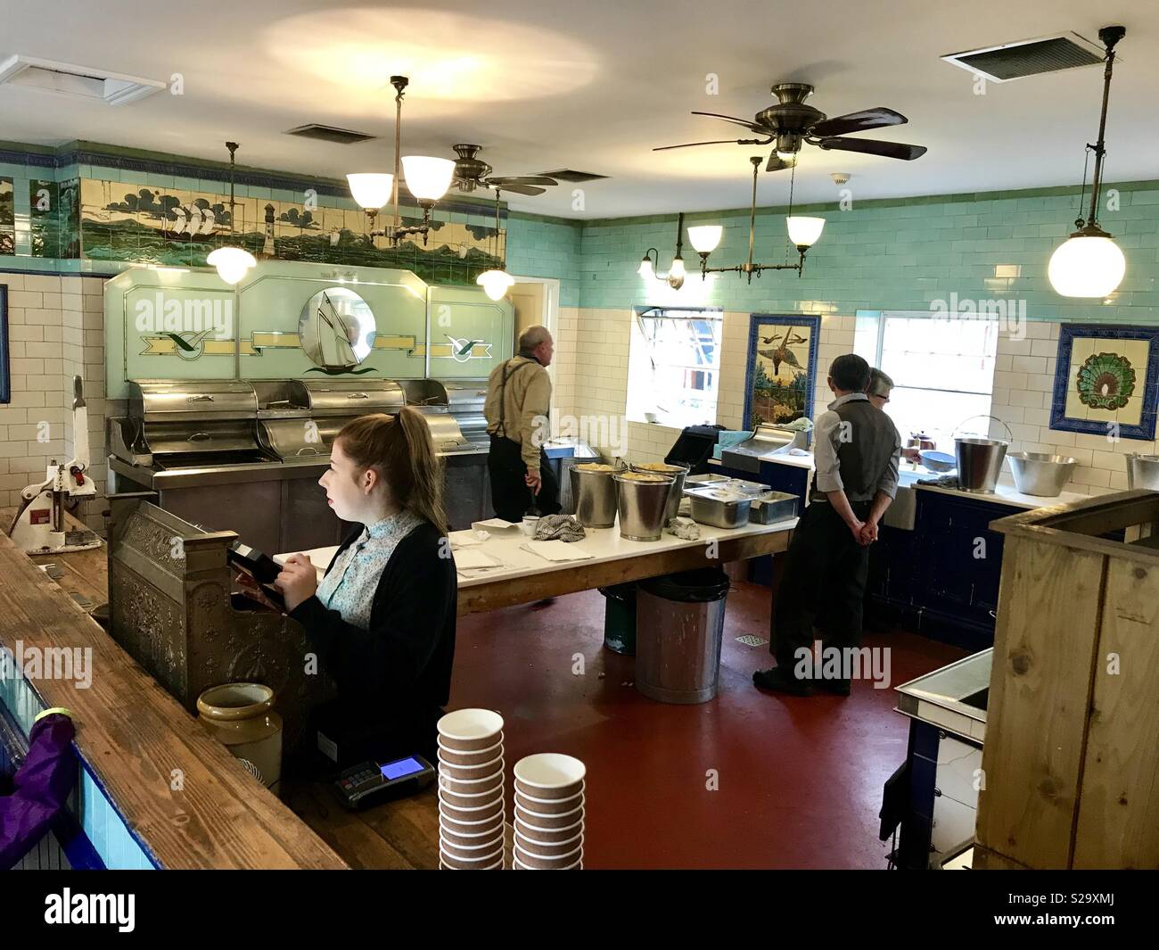 Beamish museum fish chips hi-res stock photography and images - Alamy