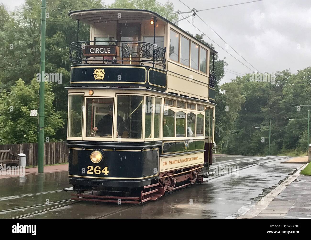 Vintage bus beamish north of england hi-res stock photography and ...