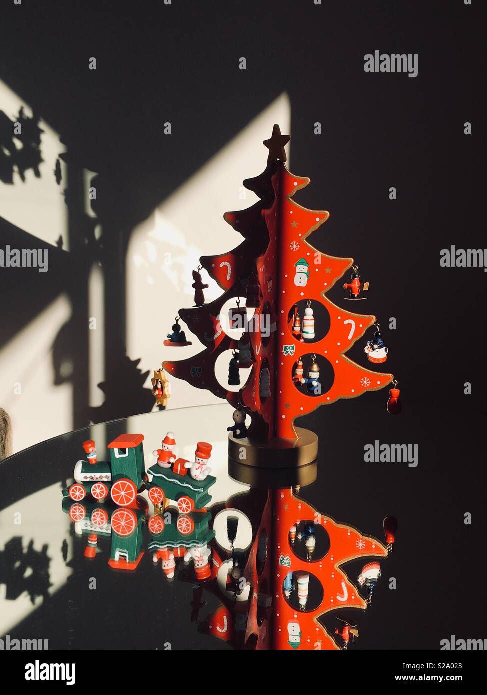 Christmas tree shadow hi-res stock photography and images - Alamy