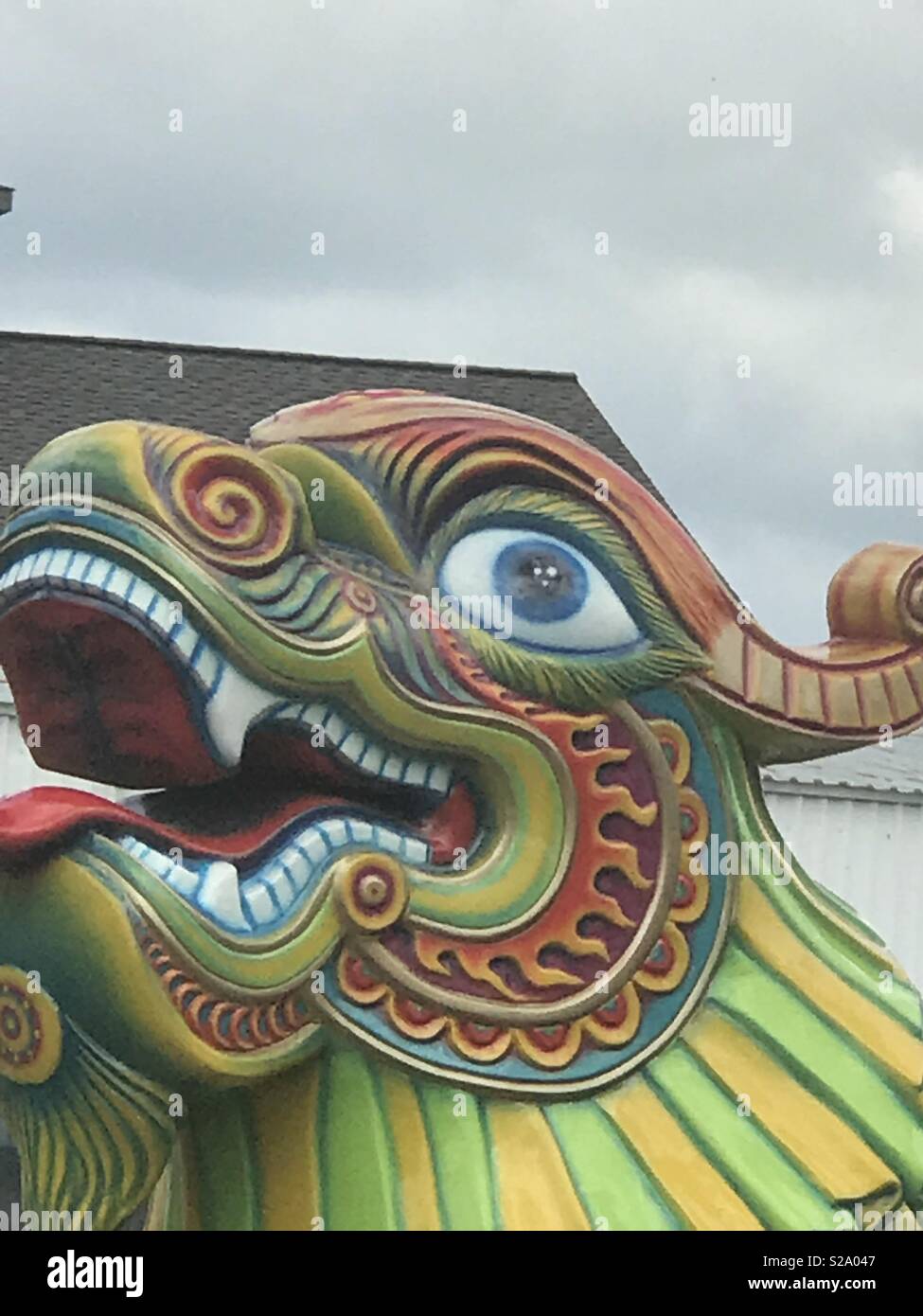 Chinese dragon head Stock Photo - Alamy