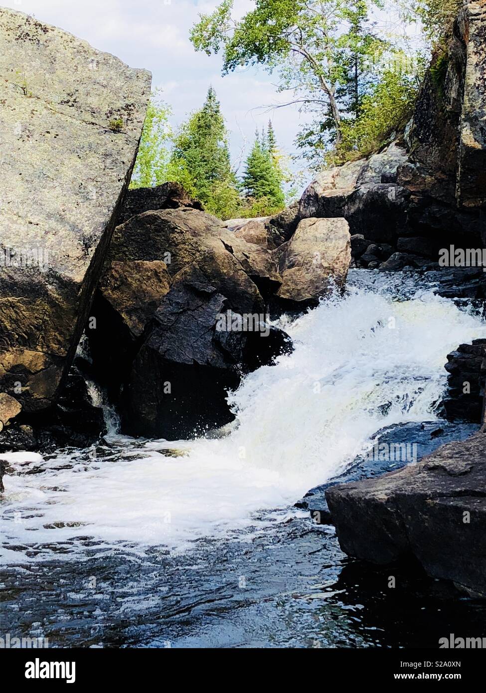 Tulabi falls hi-res stock photography and images - Alamy