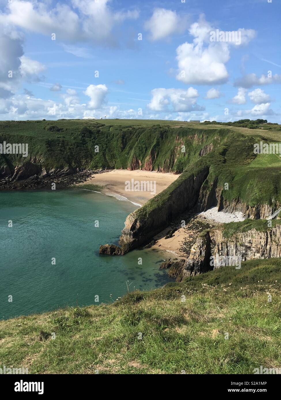Hidden beaches hi-res stock photography and images - Alamy