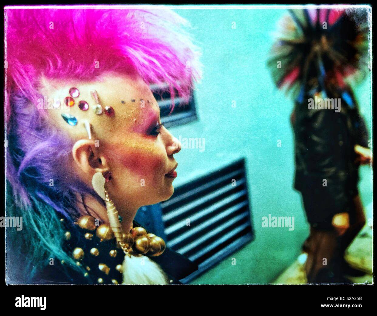 Femail hair hi-res stock photography and images - Alamy