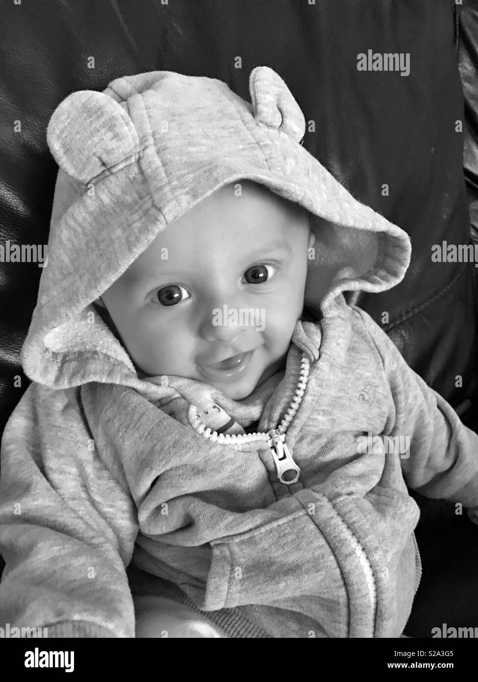 Boy in hoodie hi-res stock photography and images - Alamy
