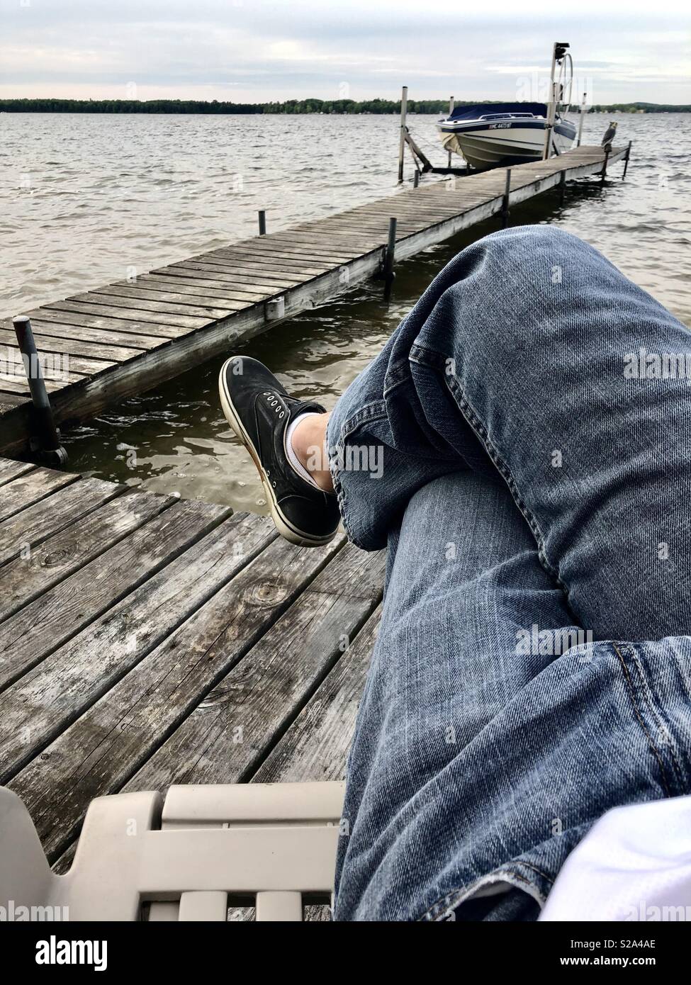 Hanging out on the dock Stock Photo - Alamy