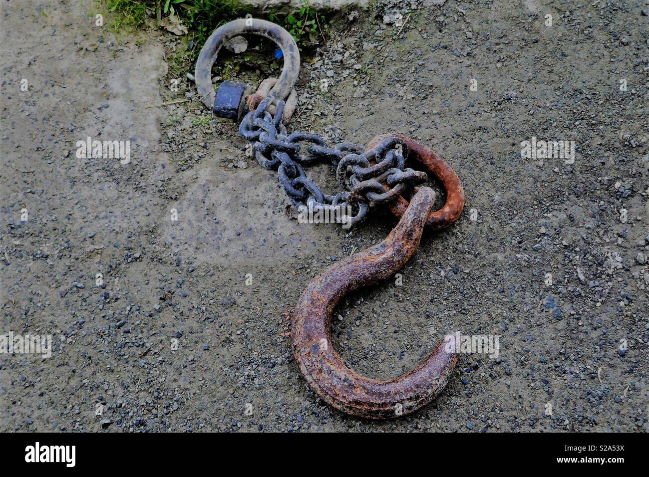 Metal Chain And Hook High Resolution Stock Photography and Images - Alamy