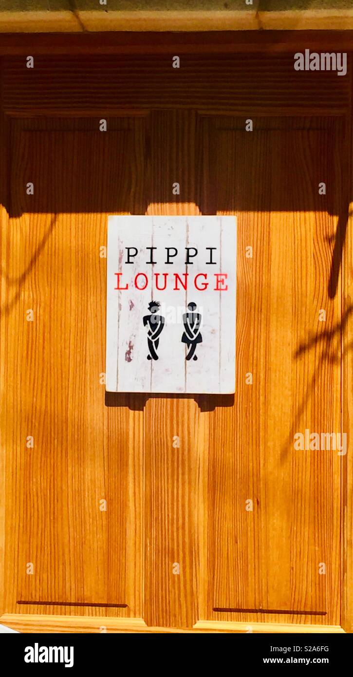 Need the loo Stock Photo - Alamy