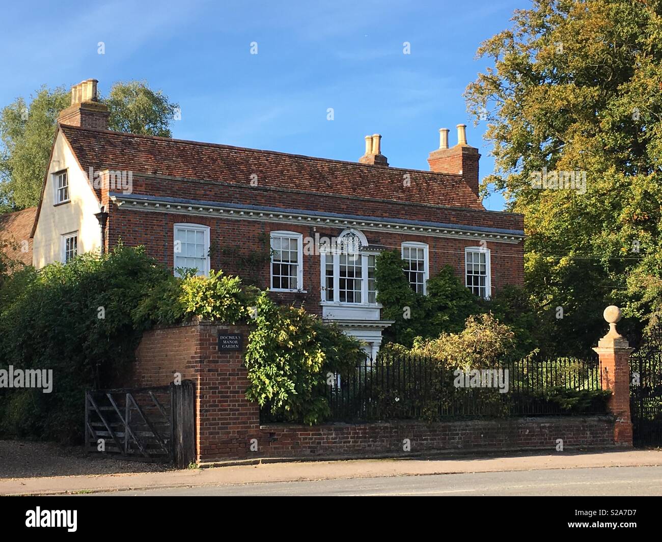 Old Manor House Stock Photos & Old Manor House Stock Images - Alamy
