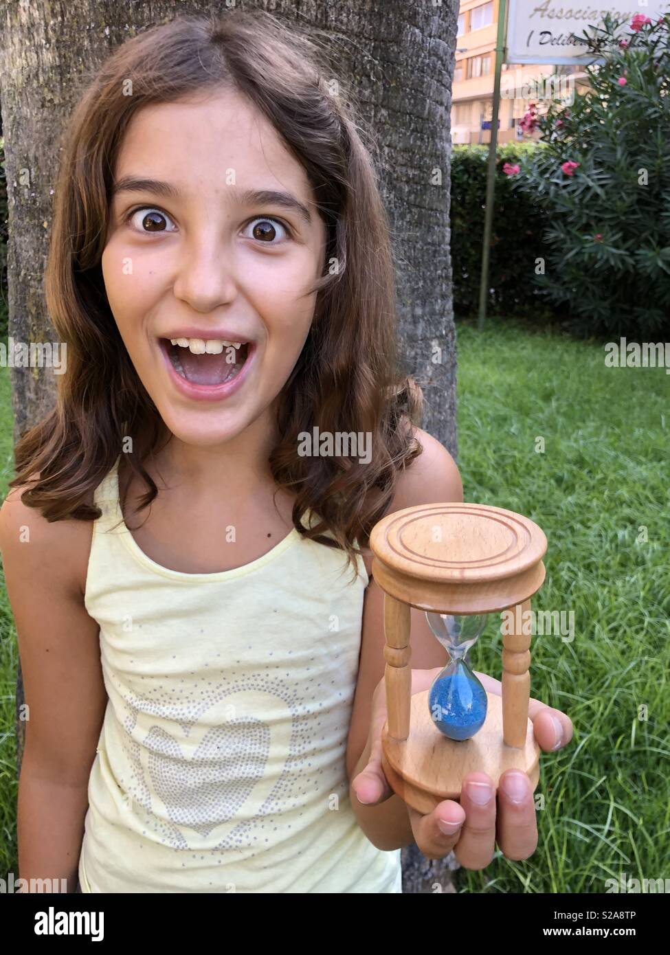 How time flies hi-res stock photography and images - Alamy