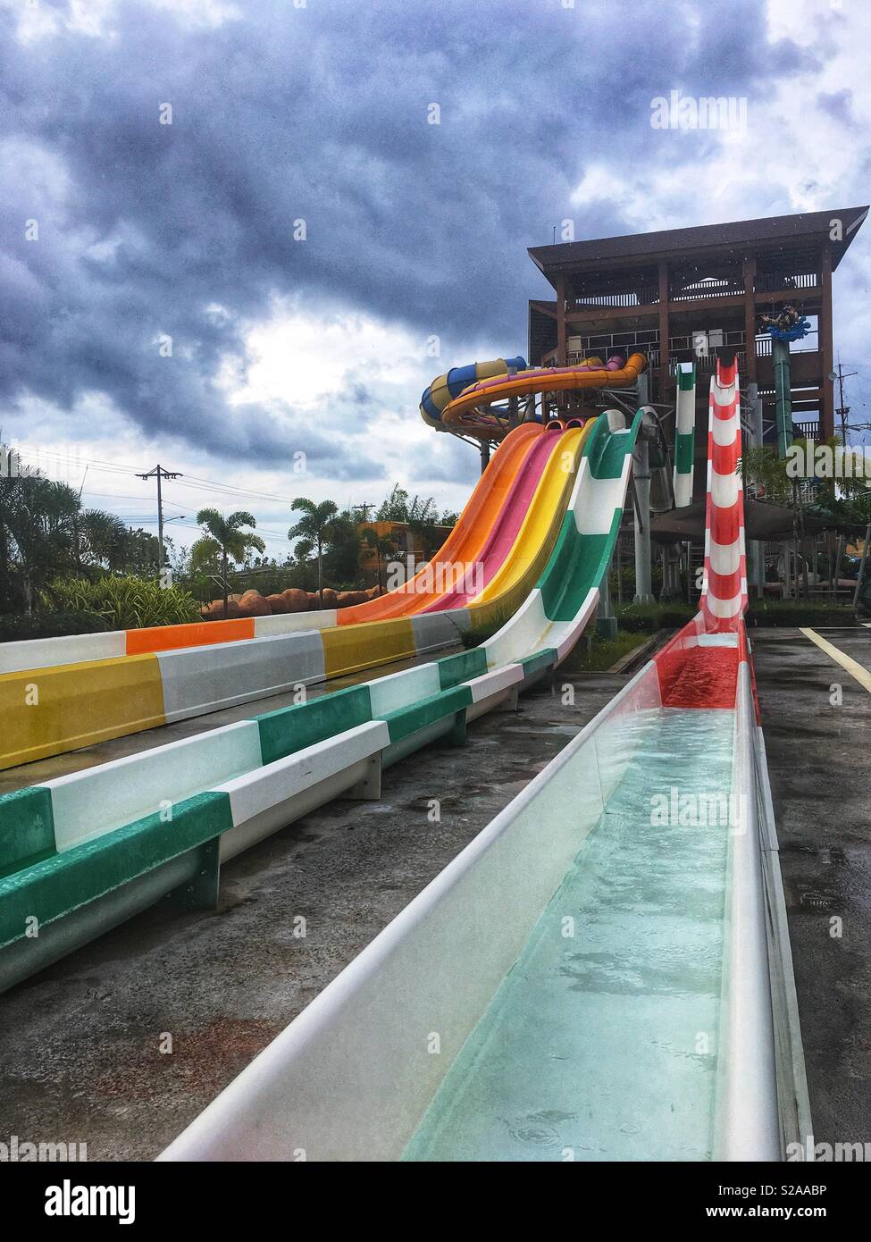 Giant slides hi-res stock photography and images - Alamy