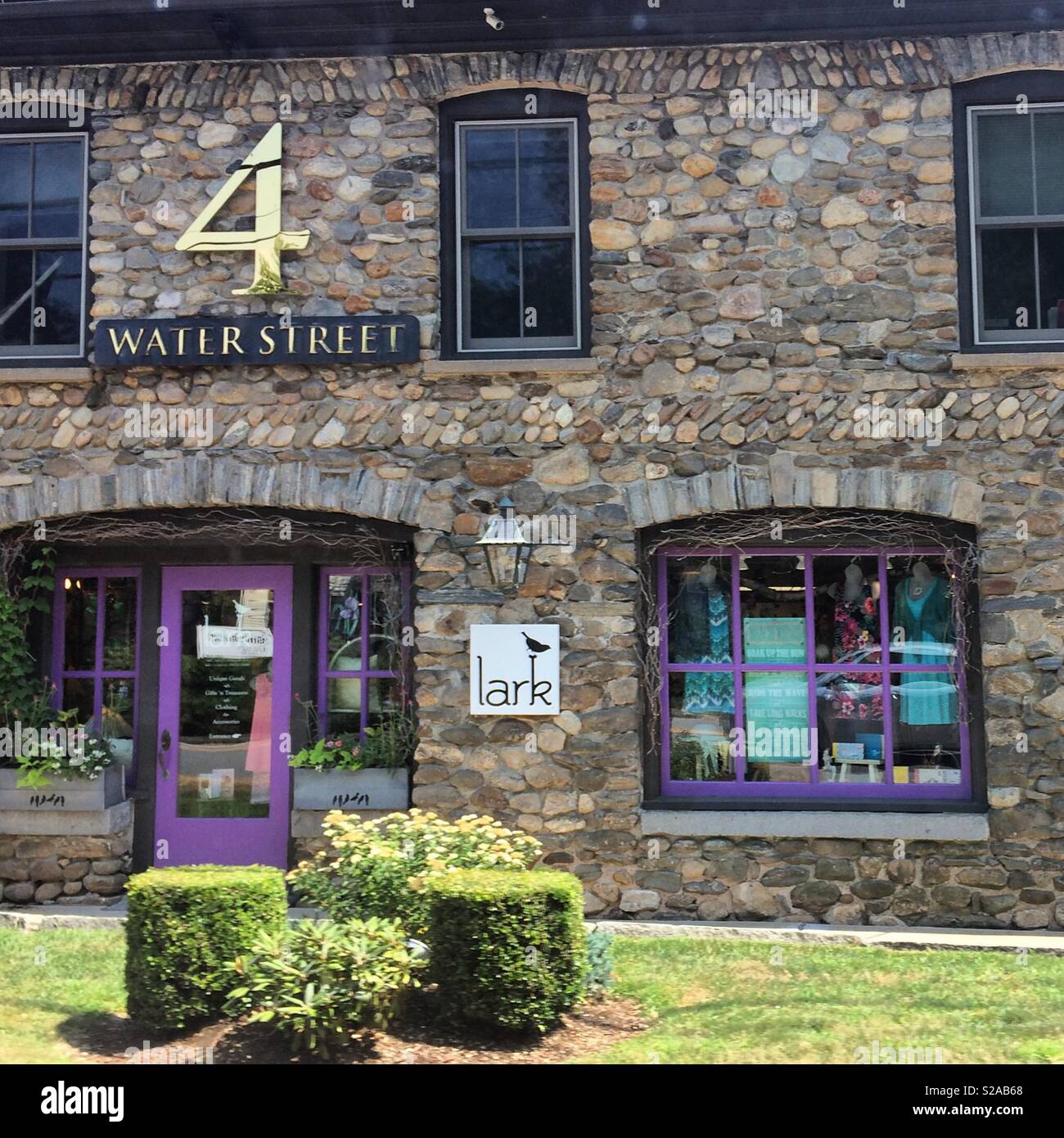 4 Water Street, Chester, Connecticut, United States Stock Photo - Alamy