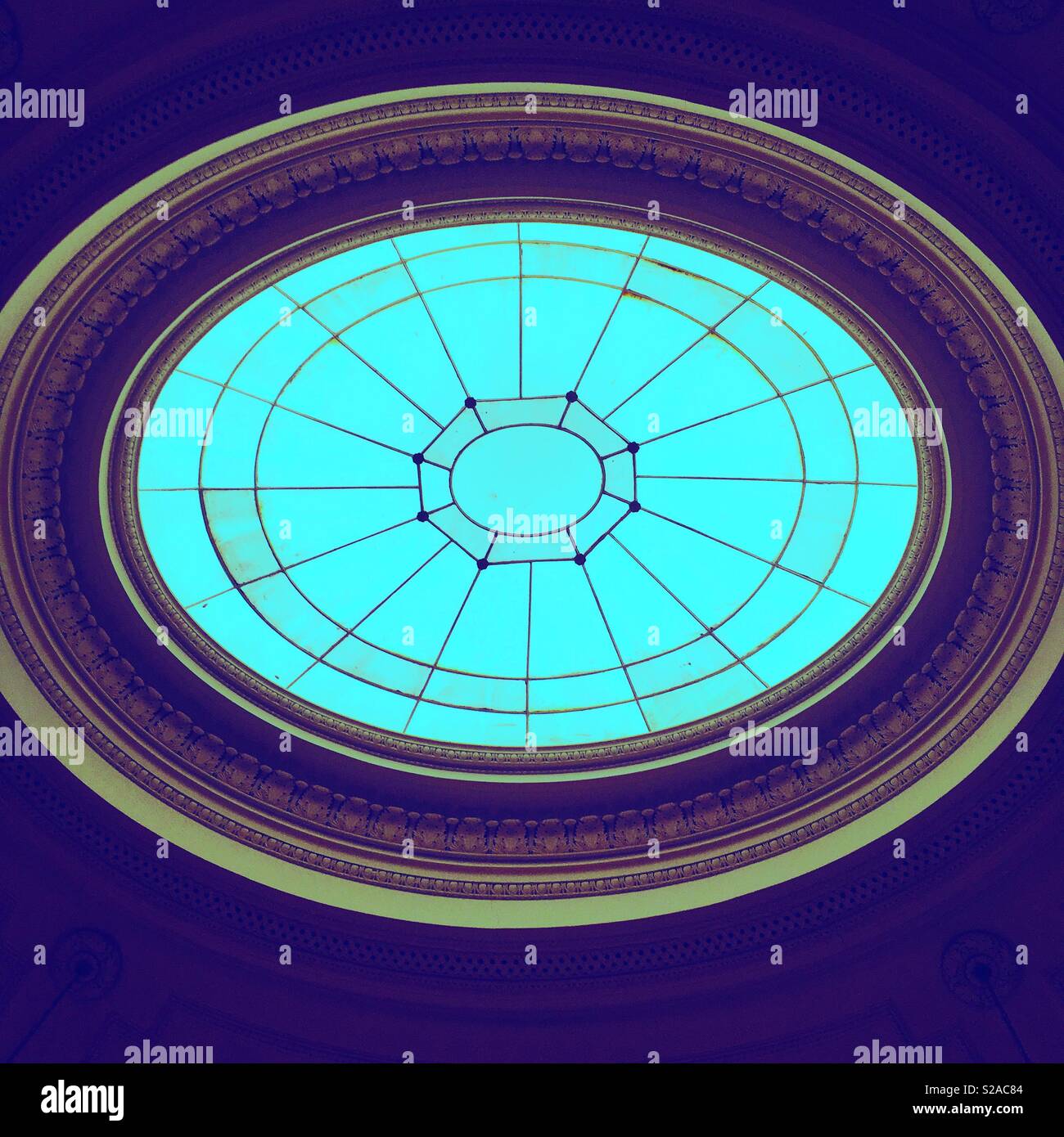 Oval skylight hi-res stock photography and images - Alamy