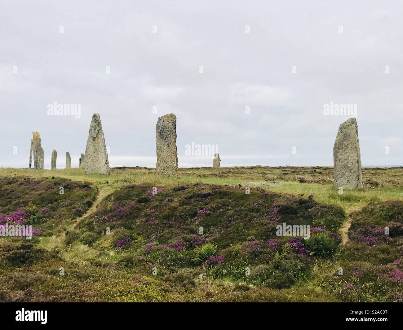 Neolithic henge hi-res stock photography and images - Alamy
