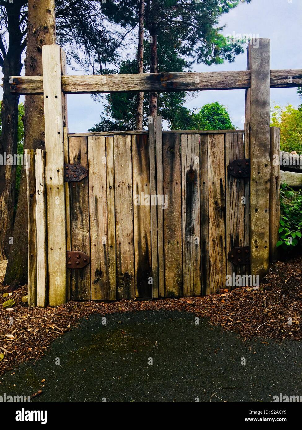 Huge gates at the botanical gardens, Ventnor, IOW Stock Photo - Alamy