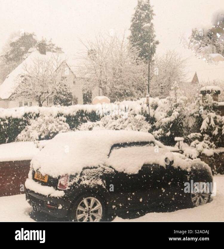 Mini snow hi-res stock photography and images - Alamy