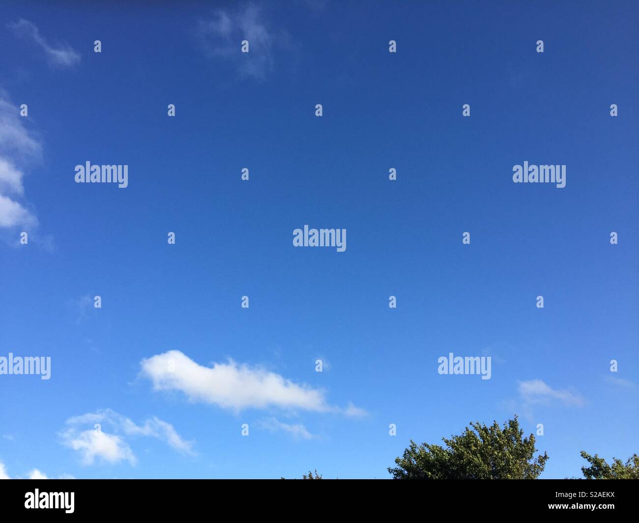 Blue and clean sky of Edinburgh Scotland Stock Photo - Alamy