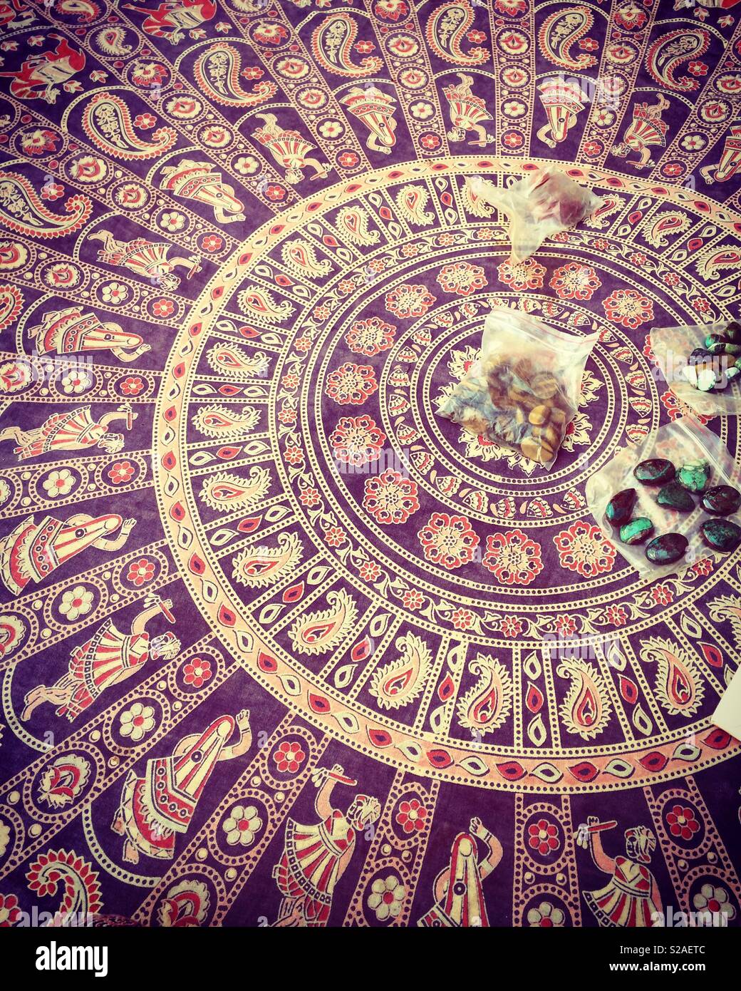 Textile mandala hi-res stock photography and images - Alamy