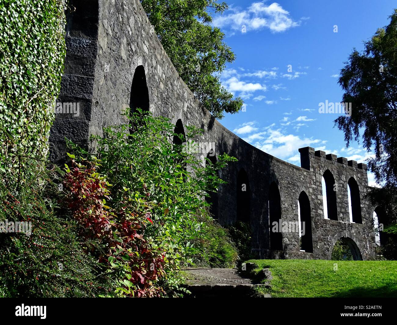 Mccaigs tower oban hi-res stock photography and images - Alamy