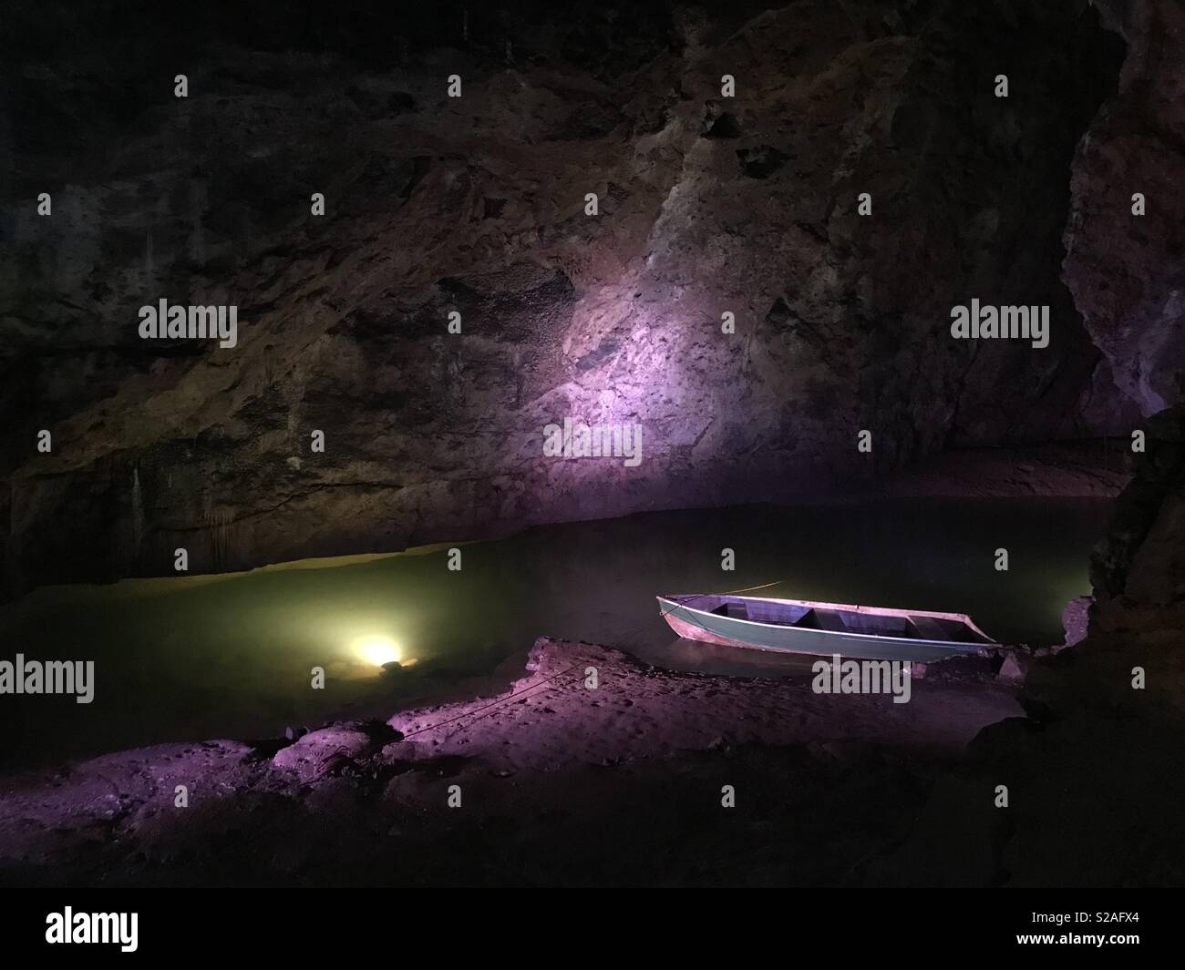Wookey hole cave hi-res stock photography and images - Alamy
