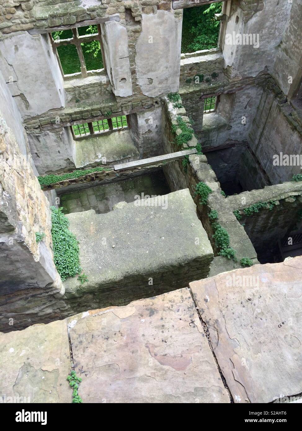 Stately Home Ruins High Resolution Stock Photography and Images - Alamy