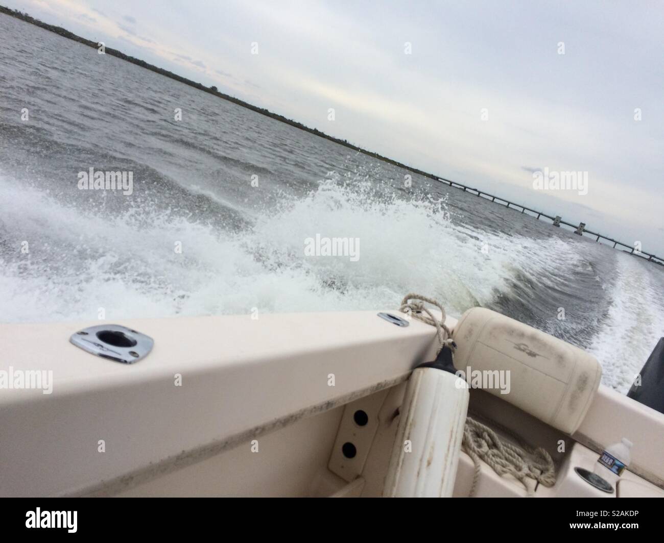 Waves behind boat hi-res stock photography and images - Alamy