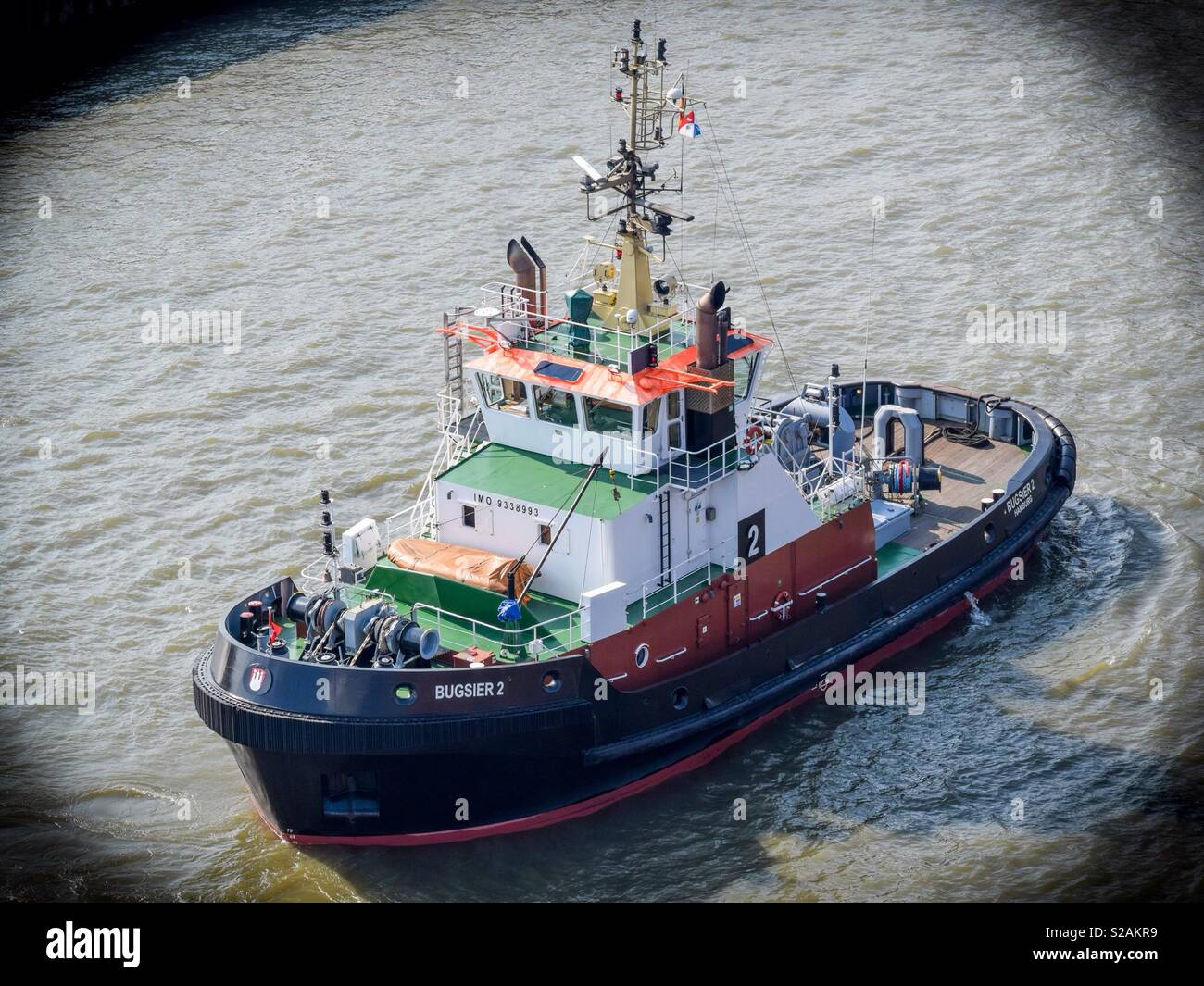 Tugboat work hi-res stock photography and images - Alamy