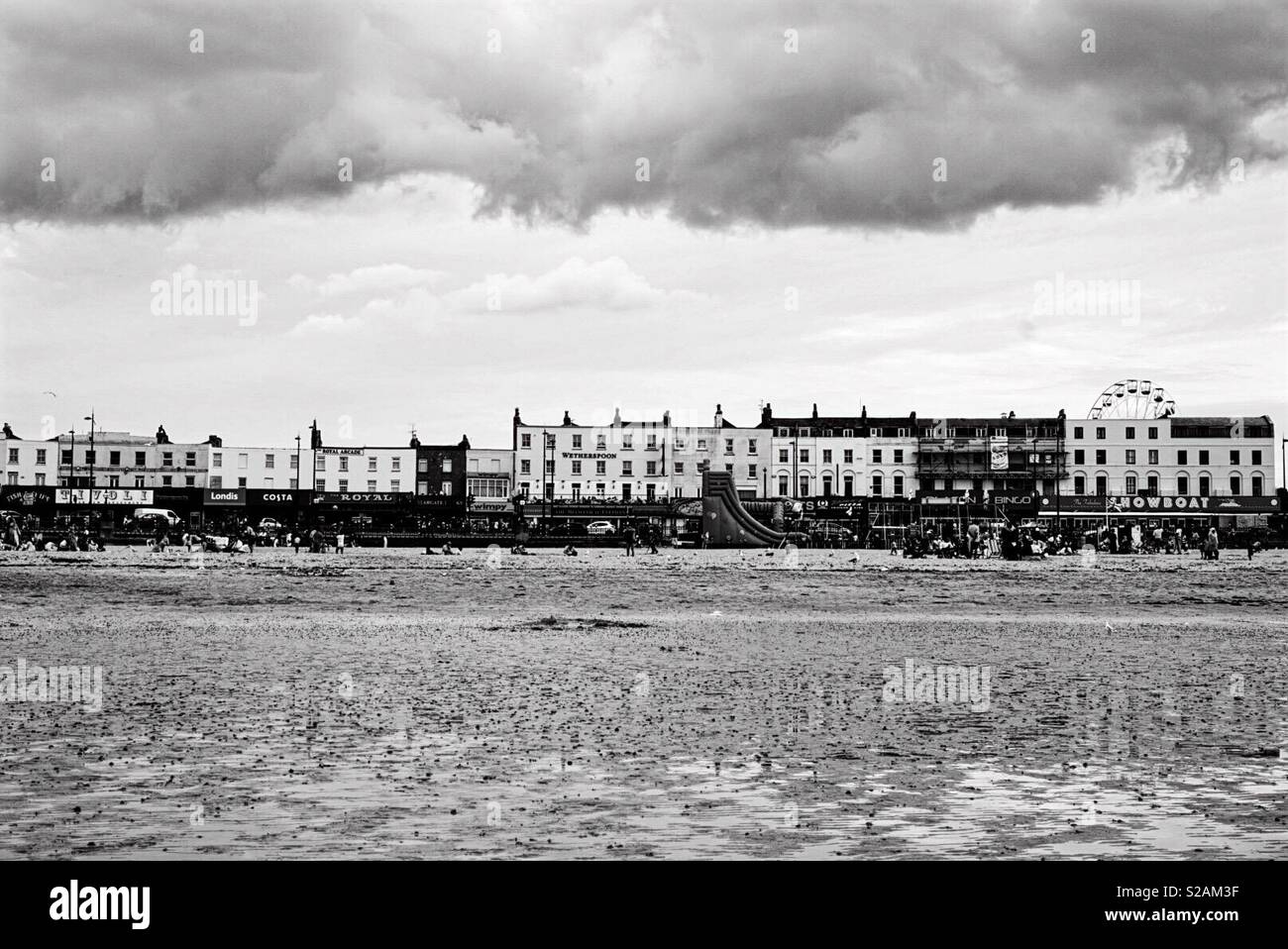 Margate landscape hi-res stock photography and images - Alamy