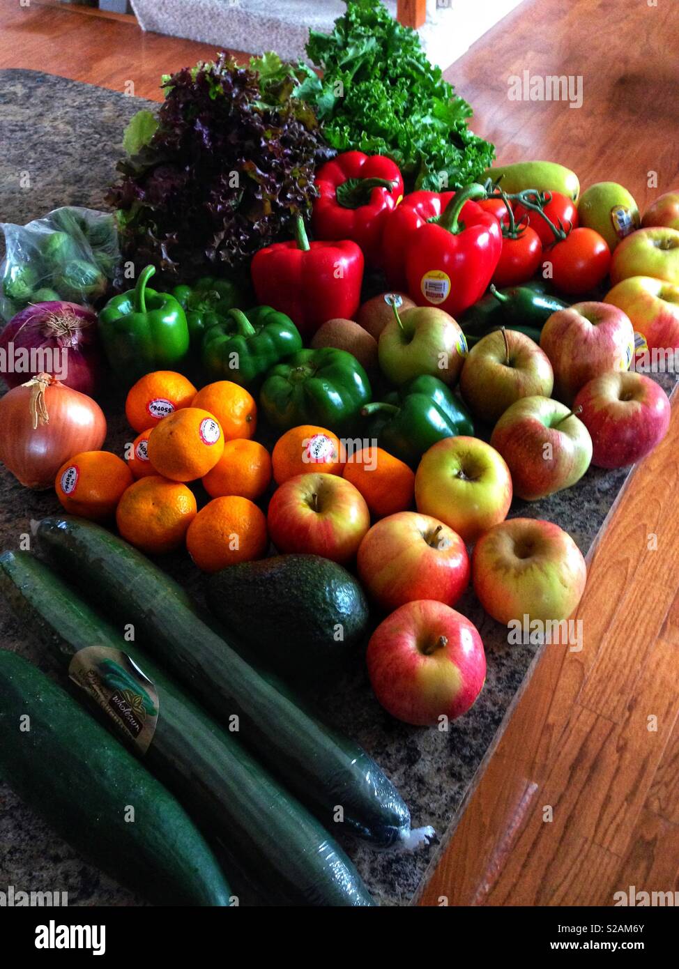 Organic fruits hi-res stock photography and images - Alamy